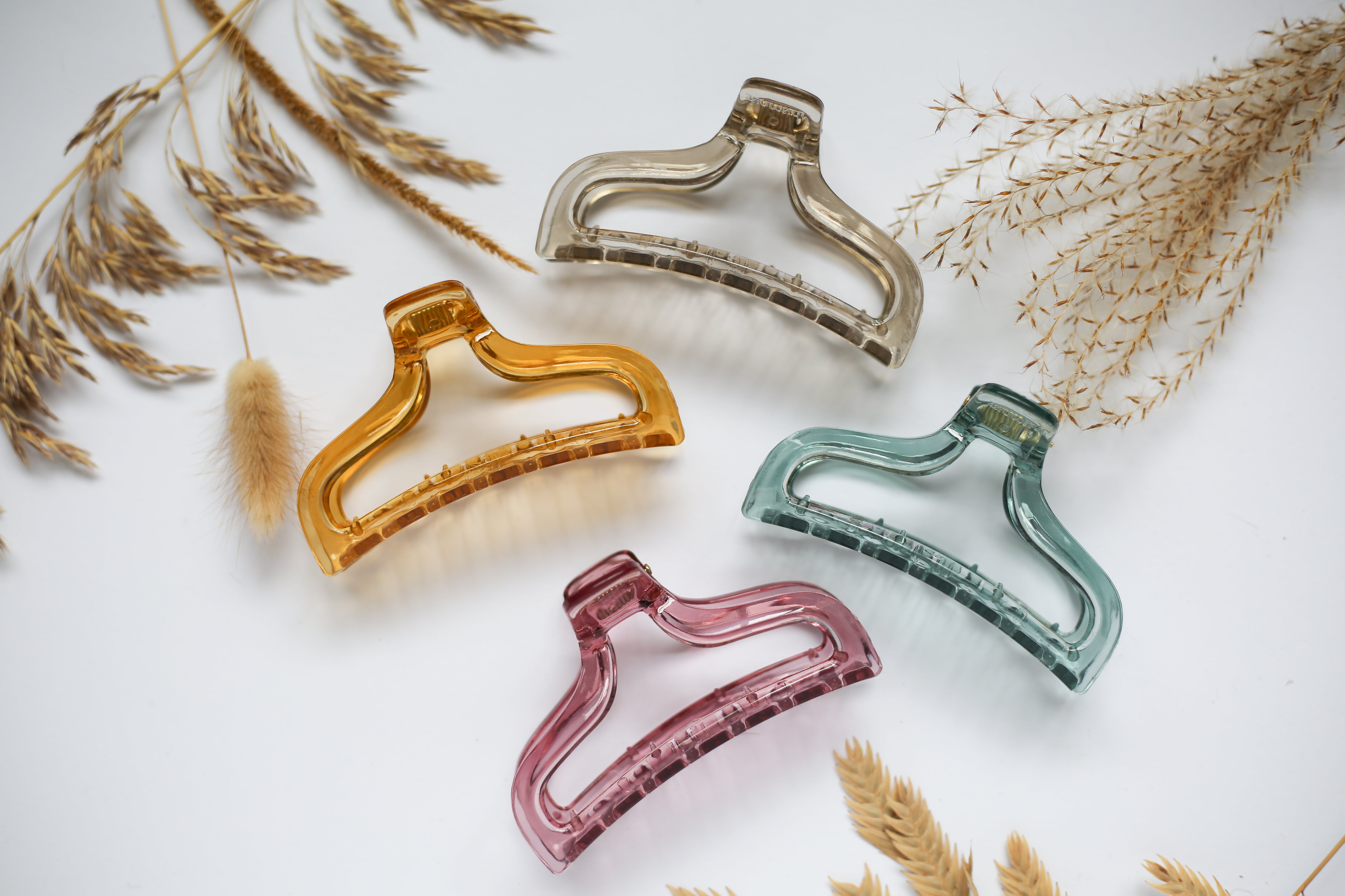 Large clips – JunoJune